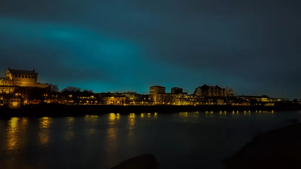 Drezno, Jarmark Bożonarodzeniowy - Tradycja i Magia Świąt